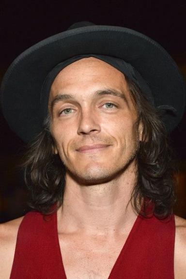 Aaron Embry Death Fact Check, Birthday & Age | Dead or Kicking