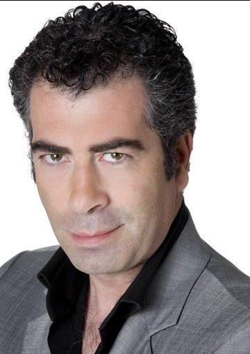 Agustín Jiménez Death Fact Check, Birthday & Age | Dead or Kicking