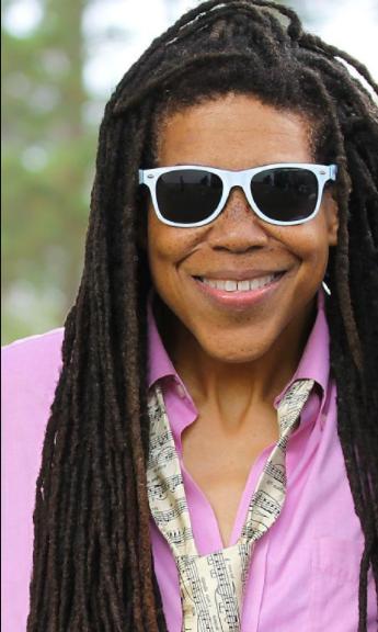 Akilah Monifa Death Fact Check, Birthday & Age | Dead or Kicking