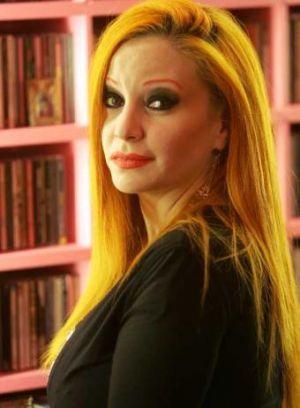 Alaska (singer) Death Fact Check, Birthday & Age | Dead or Kicking