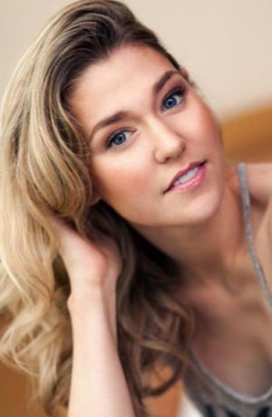 Aleisha Rose Groth Death Fact Check, Birthday & Age | Dead or Kicking