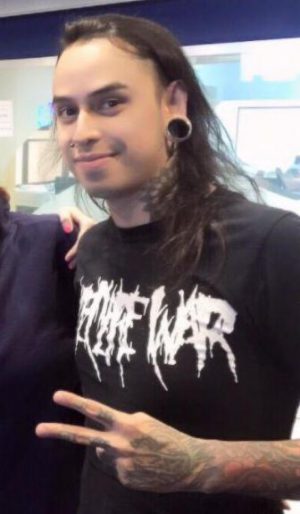 Alejandro Hernandez Death Fact Check, Birthday & Age | Dead or Kicking