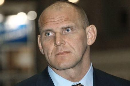 Aleksandr Karelin Death Fact Check, Birthday & Age | Dead or Kicking
