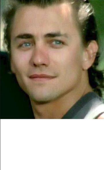 Alex McArthur Death Fact Check, Birthday & Age | Dead or Kicking