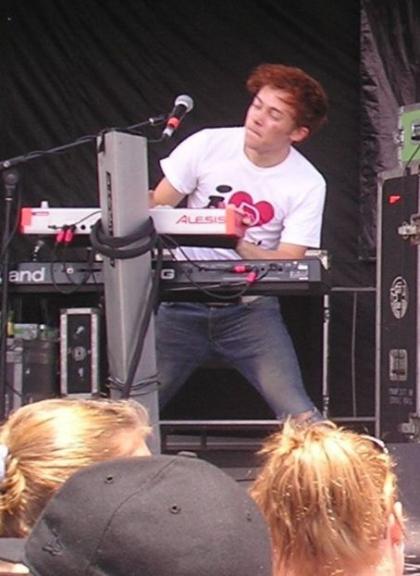 Alex Pennie Death Fact Check, Birthday & Age | Dead or Kicking