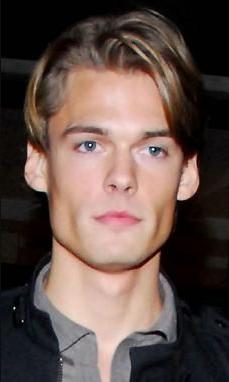 Alex Vaggo Death Fact Check, Birthday & Age | Dead or Kicking