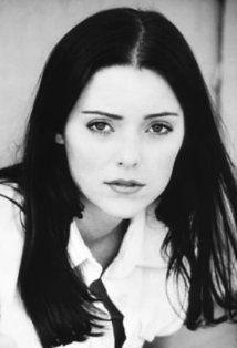 Alexandra Ford Death Fact Check, Birthday & Age | Dead or Kicking