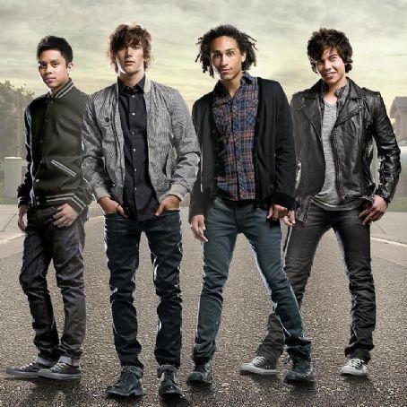 All Star Weekend Death Fact Check, Birthday & Age | Dead or Kicking