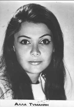 Alla Tumanian Death Fact Check, Birthday & Age | Dead or Kicking