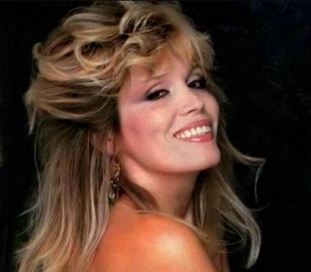 Amanda Lear Death Fact Check, Birthday & Age | Dead or Kicking