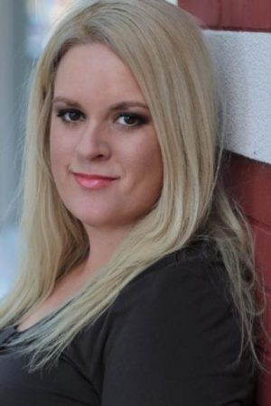 Amber Dawn Fox Death Fact Check, Birthday & Age | Dead or Kicking