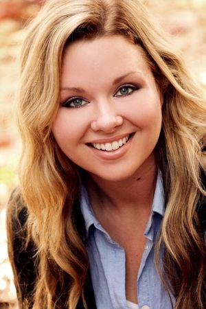 Amber Gaiennie Death Fact Check, Birthday & Age | Dead or Kicking