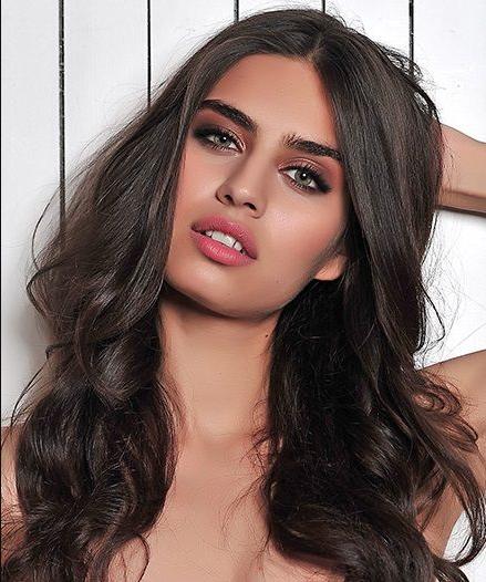 Amine Gulse Death Fact Check, Birthday & Age | Dead or Kicking