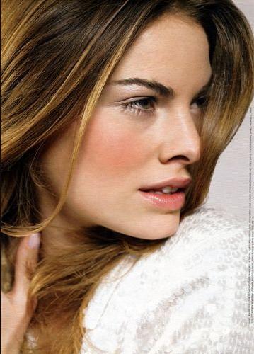 Ana Tanic Death Fact Check, Birthday & Age | Dead or Kicking