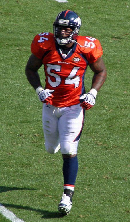 Andra Davis Death Fact Check, Birthday & Age | Dead or Kicking