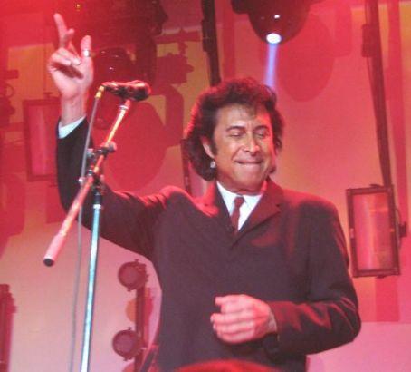 Andy Kim Death Fact Check, Birthday & Age | Dead or Kicking