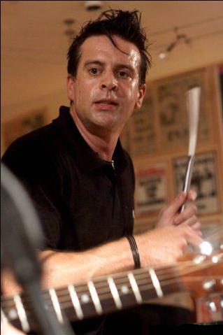 Andy Strachan Death Fact Check, Birthday & Age | Dead or Kicking