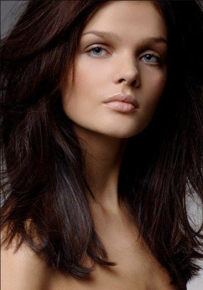 Anete Vilcane Death Fact Check, Birthday & Age | Dead or Kicking