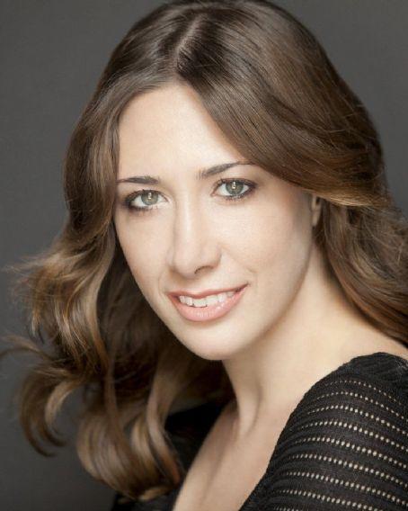 Angela Harger Death Fact Check, Birthday & Age | Dead or Kicking