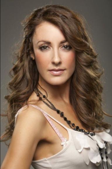 Angela Kennedy Death Fact Check, Birthday & Age | Dead or Kicking