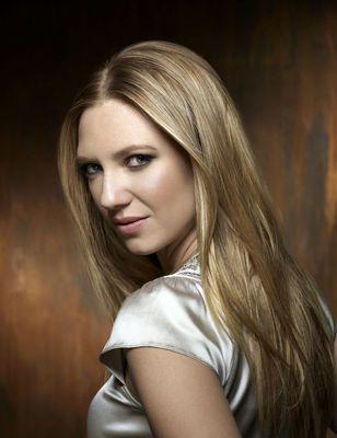 Anna Torv Death Fact Check, Birthday & Age | Dead or Kicking