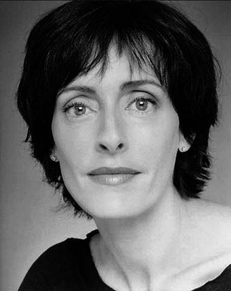 Anne Looby Death Fact Check, Birthday & Age | Dead or Kicking