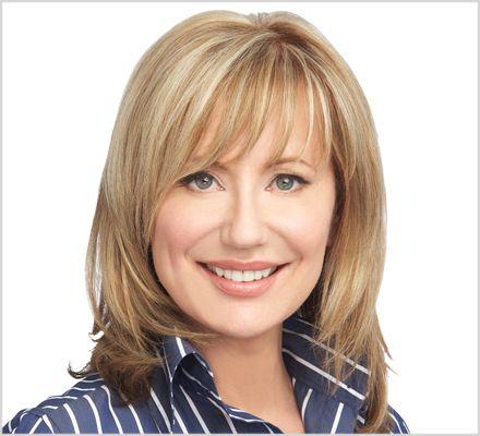 Anne Mroczkowski Death Fact Check, Birthday & Age | Dead or Kicking