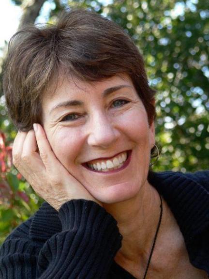 Annie Fox Death Fact Check, Birthday & Age | Dead or Kicking