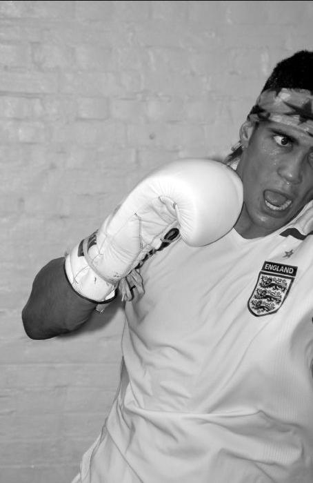 Anthony Ogogo Death Fact Check, Birthday & Age | Dead or Kicking