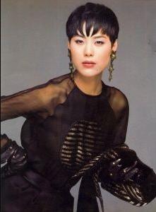 Ariane Death Fact Check, Birthday & Age | Dead or Kicking