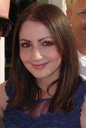 Ayse Ferguson Death Fact Check, Birthday & Age | Dead or Kicking