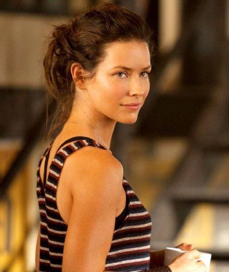 Bailey Tallet Death Fact Check, Birthday & Age | Dead or Kicking