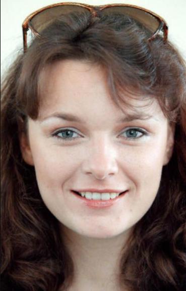 Barbora Munzarová Death Fact Check, Birthday & Age | Dead or Kicking