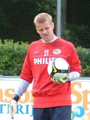 Bas Roorda Death Fact Check, Birthday & Age | Dead or Kicking