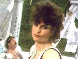 Beth Porter Death Fact Check, Birthday & Age | Dead or Kicking