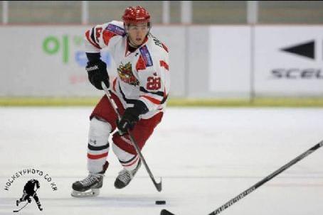 Brett Parnham Death Fact Check, Birthday & Age | Dead or Kicking