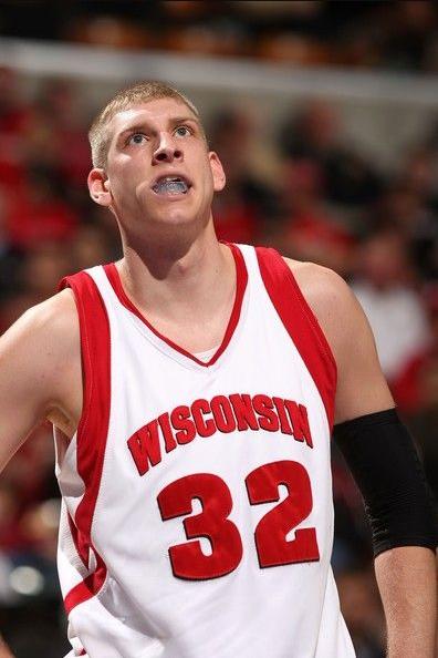 Brian Butch Death Fact Check, Birthday & Age | Dead or Kicking