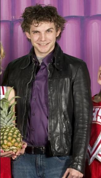 Bryan Dayley Death Fact Check, Birthday & Age | Dead or Kicking