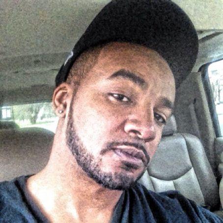 Bryan Randall Death Fact Check, Birthday & Age | Dead or Kicking