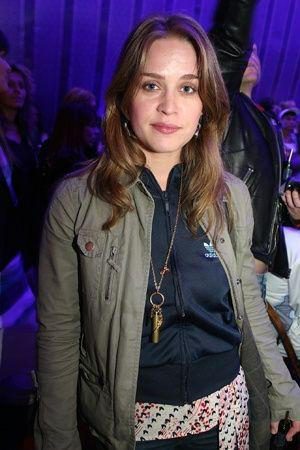 Cajsa Lisa Ejemyr Death Fact Check, Birthday & Age | Dead or Kicking