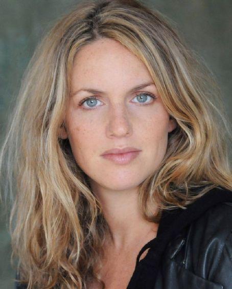 Camille Bardery Death Fact Check, Birthday & Age | Dead or Kicking