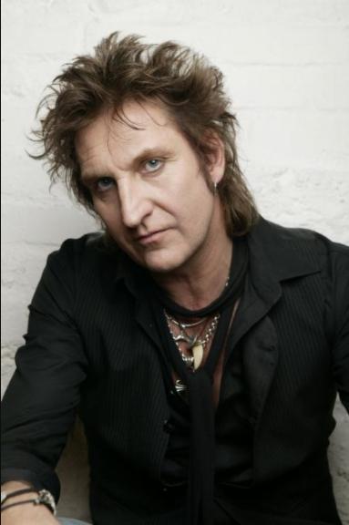 Carl Carlton Death Fact Check, Birthday & Age | Dead or Kicking