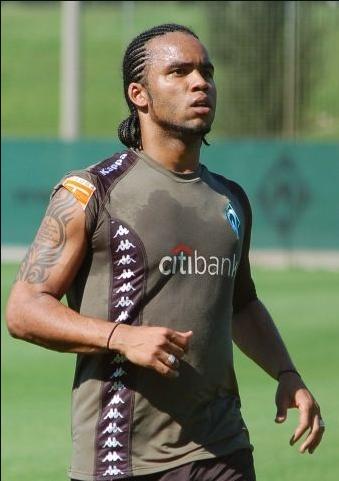 Carlos Alberto de Jesus Death Fact Check, Birthday & Age