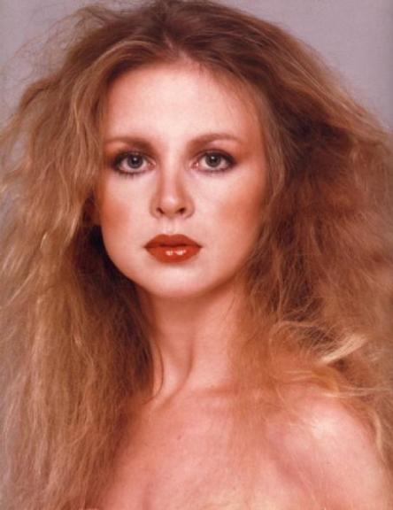 Carol Harris Death Fact Check, Birthday & Age | Dead or Kicking