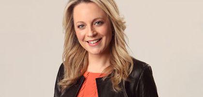 Carrie Bickmore Death Fact Check, Birthday & Age | Dead or Kicking