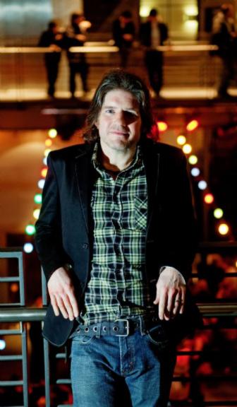 Charlie Adlard Death Fact Check, Birthday & Age | Dead or Kicking