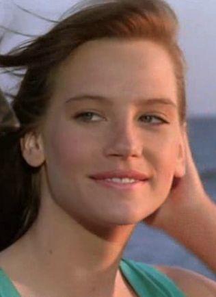 Cheryl Pollak Death Fact Check, Birthday & Age | Dead or Kicking