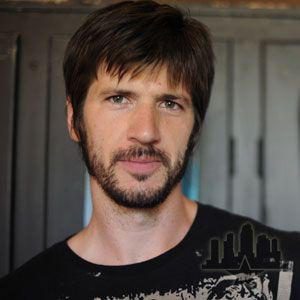 Chris Cole Death Fact Check, Birthday & Age | Dead or Kicking