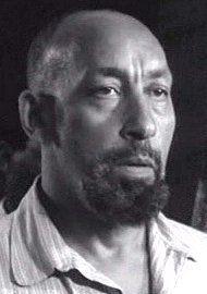 Christopher Carlos Death Fact Check, Birthday & Age | Dead or Kicking