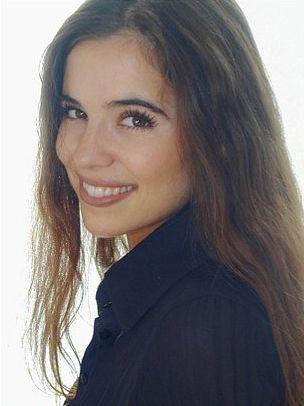 Claudine Farrell Death Fact Check, Birthday & Age | Dead or Kicking